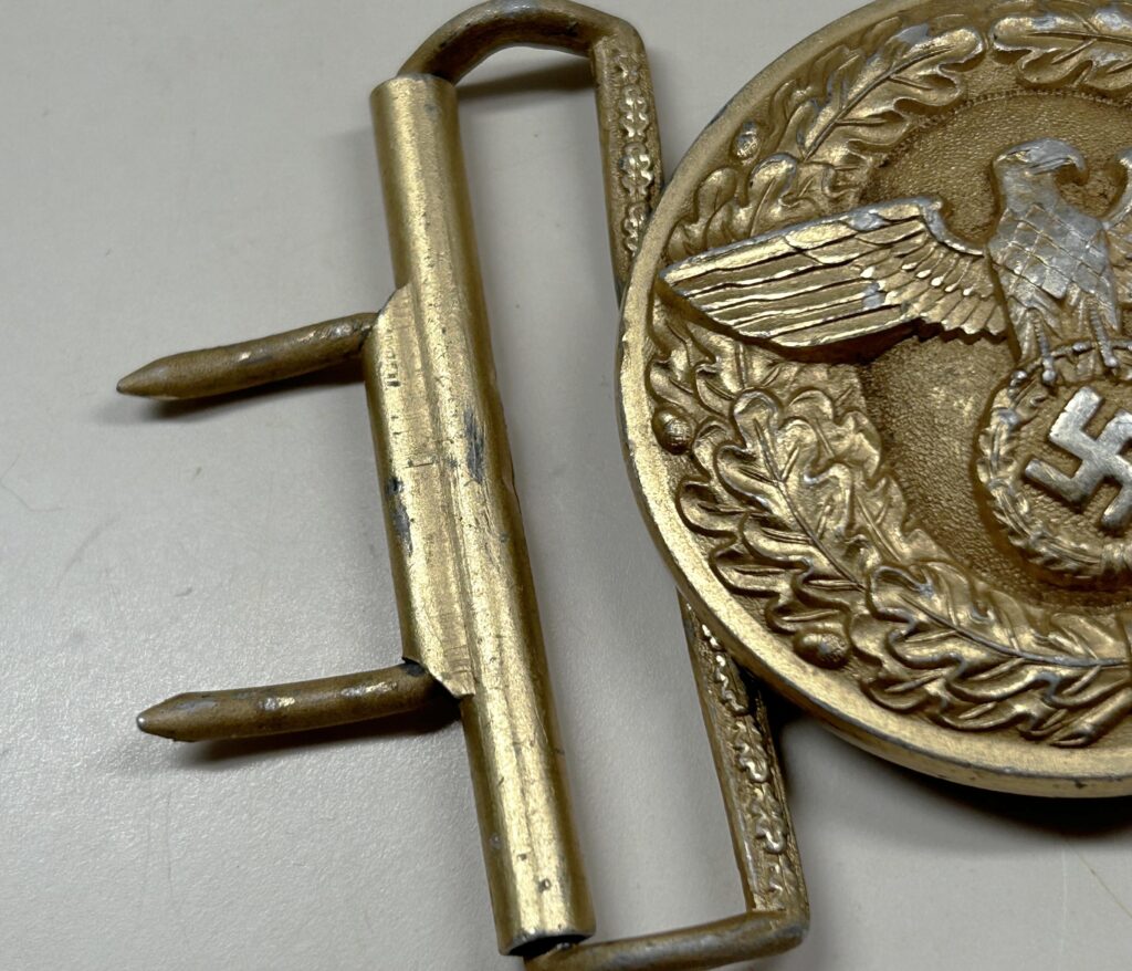NSDAP Political Leader Belt Buckle – (RZM M4/116)