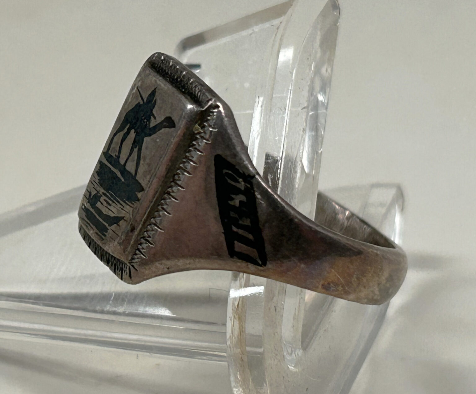 1943 “Iraq” Afrika Korps Campaign Ring – (Niello Style)